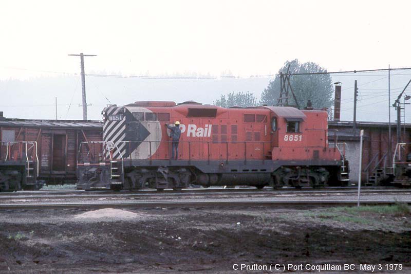 GP9 8651